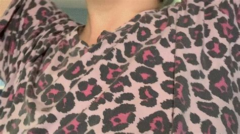 Carina Racy Giantess Eats Tinies And Cheerios For Breakfast Carina