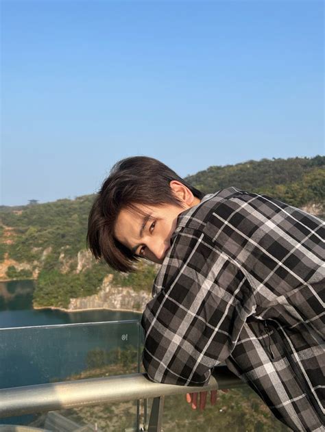 Pin En Zhang Ling He Trương Lăng Hách Actores