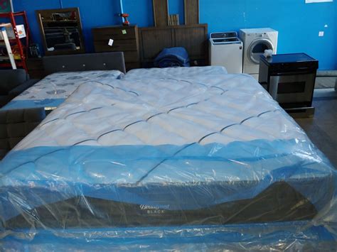 King Size Serta Beautyrest Black Mattress Able Auctions