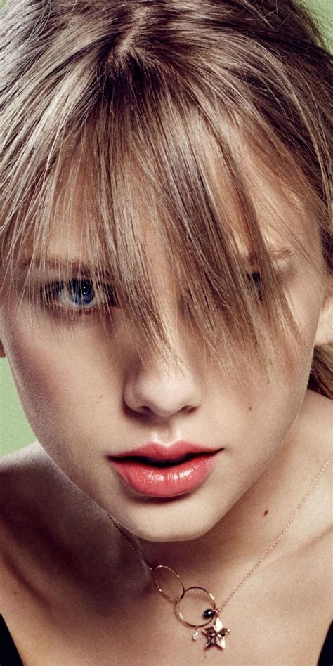 1080x2160 Pretty Singer Taylor Swift Close Up Wallpaper Taylor