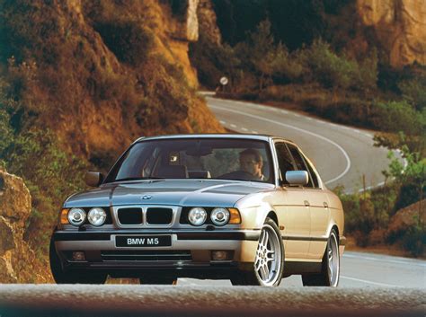 BMW E34 - Legenda vagyok - Dominik & Cars