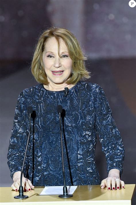 Nathalie Baye Sur Scène Lors De La 46ème Cérémonie Des César à Lolympia à Paris © Pierre