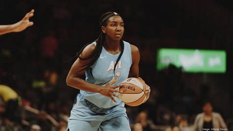 Wnba Players Wear Vote Warnock T Shirt To Push Loeffler Out Of Senate