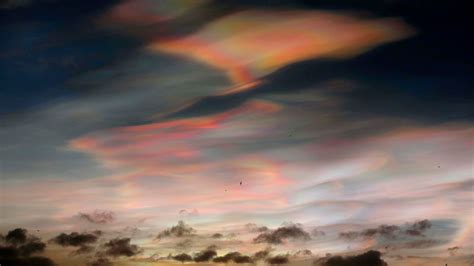 Rare Shimmering Rainbow Clouds Appear Over The Uk National Geographic
