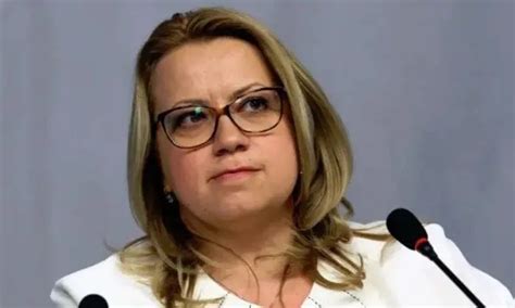 Смениха шефа на „Булгаргаз“ Деница Златева поема поста R Bulgaria