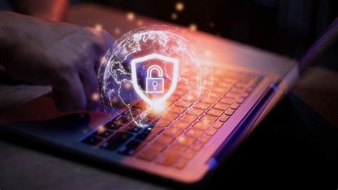 情報セキュリティリスクの「脅威」と「脆弱性」｜違いと関係性を理解し正しく対策しよう