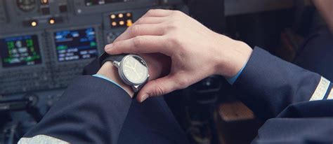 Avian Aviation Education Нисгэгч болоход хэр их хугацаа хэрэгтэй вэ ⏰ Нисэхийн сургалтын олон