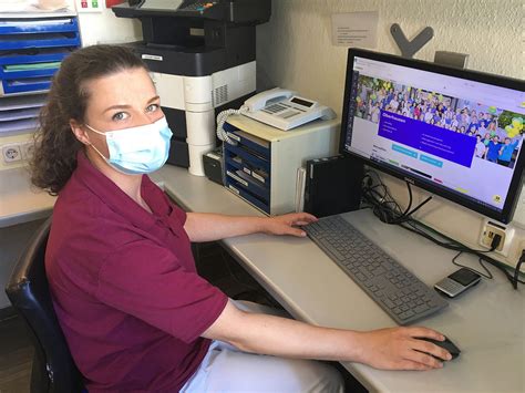 Der Alltag einer Stationssekretärin Helios Klinik Oberhausen