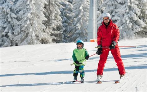 Comment Devenir Moniteur De Ski Fiche Métier Diplômes Et Qualités