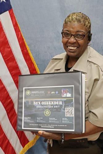 Newton Sheriffs Office Debuts Qr Code For Sex Offender Registry