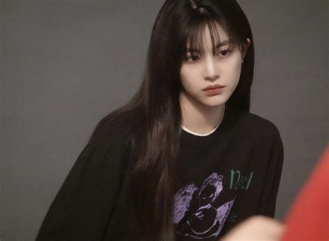 예쁜데 그림도 잘 그리는 여배우 두 명 포텐 터짐 최신순 에펨코리아