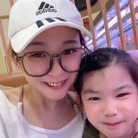 Sin Cheung Cheung Sin • Threads Say More