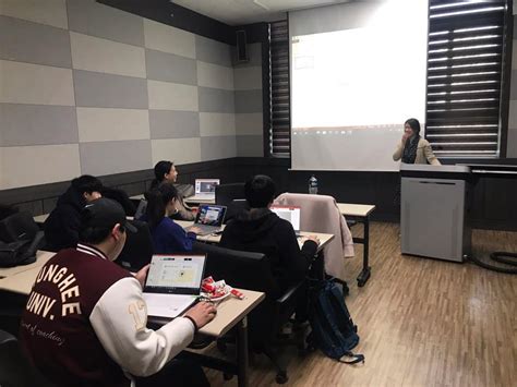 경희대학교 스포츠지도학과 지난 달 4월5일 ‘ 고목 동아리 ‘와 함께하는 ️과제를 도와줘 ️를