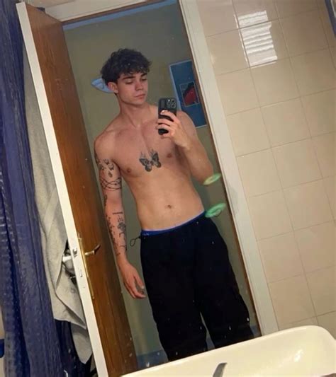 Sergi Cabrer Em 2024 Garoto Pessoa