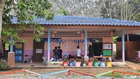 สถาปัตย์ มทร ศรีวิชัย ร่วมใจปรับปรุงภูมิทัศน์ โรงเรียนประสิทธิ์ทวีสิน 2 ต สะท้อน สงขลา