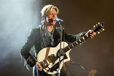 Remember David Bowie With 20 Of His Most Iconic Songs Maxim