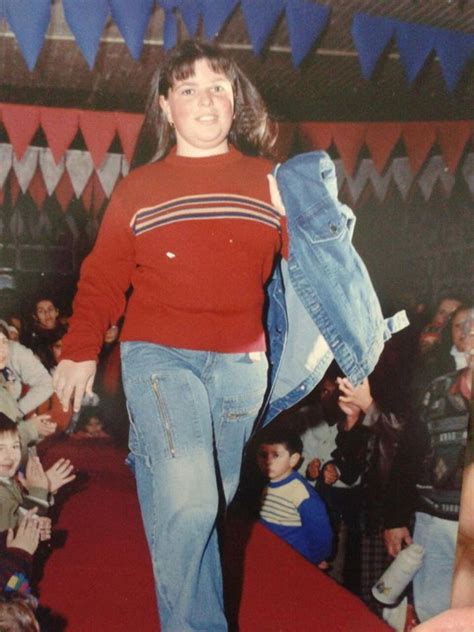 Primeira Modelo Plus Size Da Scouter Dmodel No Provador 8