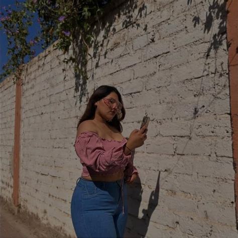 Flor Calderon Arce Florcalderonmakeup • Threads Say More