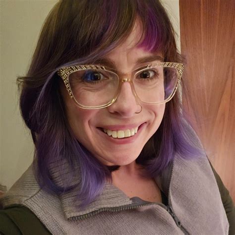 Suraya Gabel Linkedin