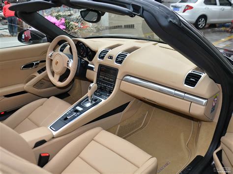 烟棕色金属漆boxster中控内饰图片boxster 2013款 Boxster 27l1349626太平洋汽车网