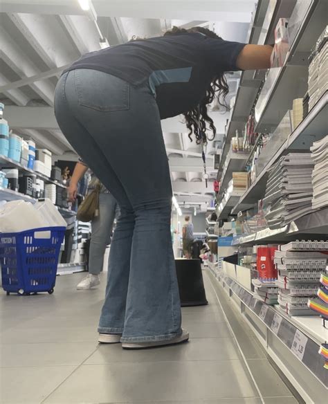 Employee With Curvy Ass In Tight Jeans 🍑 Video Tight Jeans Forum