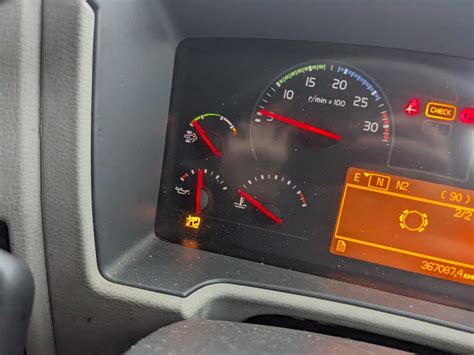What Is This Dashboard Symbol R Uktrucking