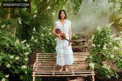 Amanda Shires Feet Aznudefeet