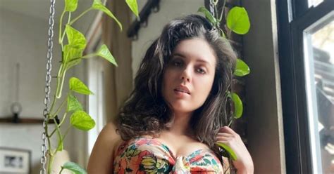 Onlyfans Su Novio Tiene Cáncer Ella Abrió Cuenta Para Pagar Su