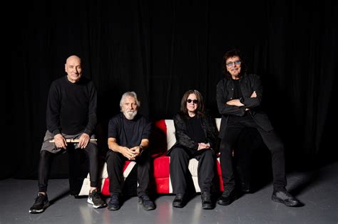 Black Sabbath And Ozzy Osbournes Final Concert Setlist Every Song From Their Farewell Show