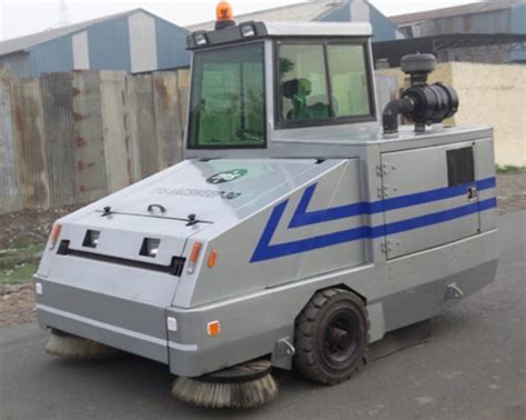 Tps Ride On Road Sweeper At Best Price In New Delhi By Tps