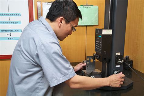 Trimos Height Gauges 1 Sheet Metal Manufacturer In Taiwan Wee Chin Electric Machinery Inc