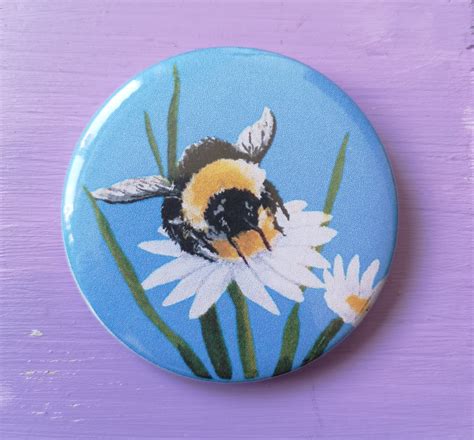 Bumble Badge Fran Rawlings Art