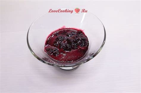 Корпусные конфеты «Вишня — фисташковый чизкейк начинки