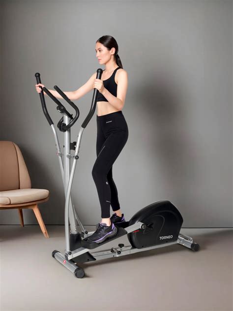 Эллиптический тренажер складной Torneo Flex C 220f черный цвет — купить за 22999 руб отзывы в