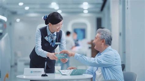 提升网点服务质效 打造暖心客户体验 农行深圳分行推广 浓情暖域”服务品牌凤凰网 提升网点服务质效 打造暖心客户体验 农行深圳分行推广 浓情暖域”服务品牌凤凰网