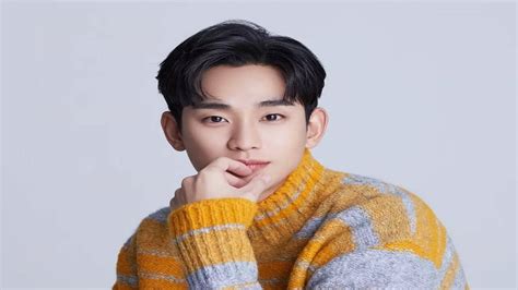 Despite Kim Sae Ron Scandal Kim Soo Hyun Remains No 1 In Star
