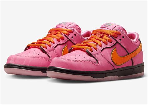 Powerpuff Girls x Nike SB Dunk Low "Blossom" kaufen