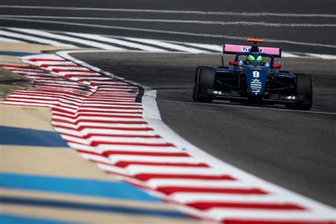 Каква е разликата между болидите в F4 и F3 Всички Брички на едно място