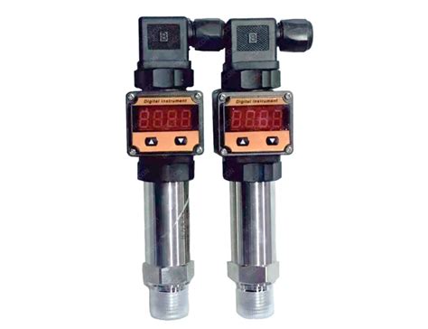 Compact Digital Display Pressure Transmitter