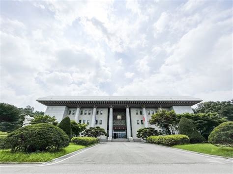 [르포] 육사는 건축 거장들의 건축 맛집…40년 전 스타일에 홀릭 중앙일보