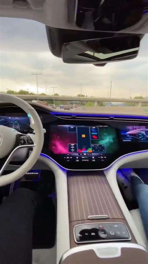 The New Eqs Interior🔥🔥 Mercedes Benz Mercedesbenz Eqs Luxurycar Sportcar In 2022 Super