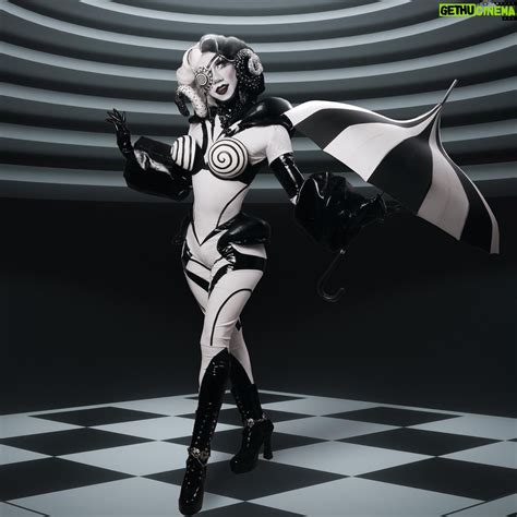 Pixie Pixie Wiki Biography Age Gallery Spouse And More