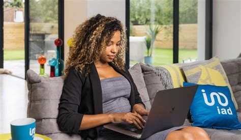 Professionnels De Limmobilier évoluez Avec Iad Join Iad France