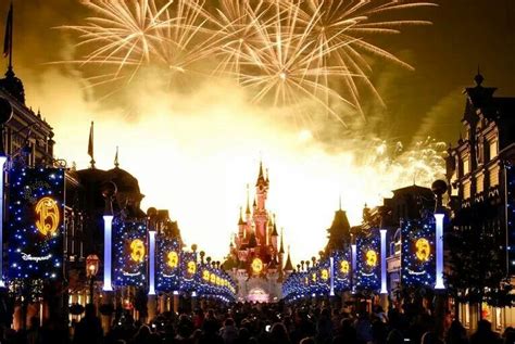 15th Anniversary Of Disneyland Paris Disneyland Disneyland Verjaardag