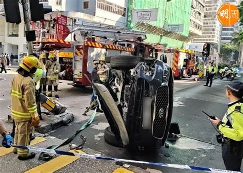 江若琳尖沙咀炒車翻側送院 Oscar稱老婆受輕傷人沒事 本地 明周娛樂