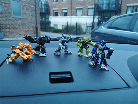Mum Representing The 07 Squad On Her Dashboard Rtransformers