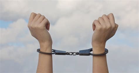 Хабаровчанке грозит до пяти лет тюрьмы за фиктивную регистрацию мигрантов Новости Mail