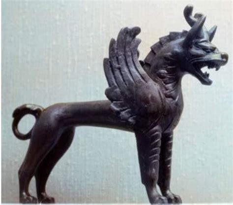 Persian Art شیر بالدار با شاخ هایی که به پشت سرش پیچ Facebook