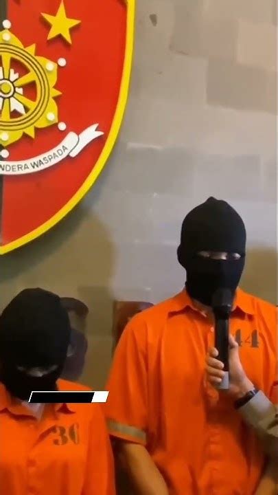 Pelaku Video Mesum Dalam Mobil Berpakaian Adat Bali Yang Viral