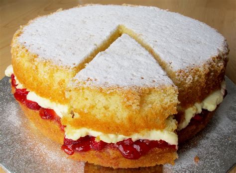 Victoria Sponge Cake